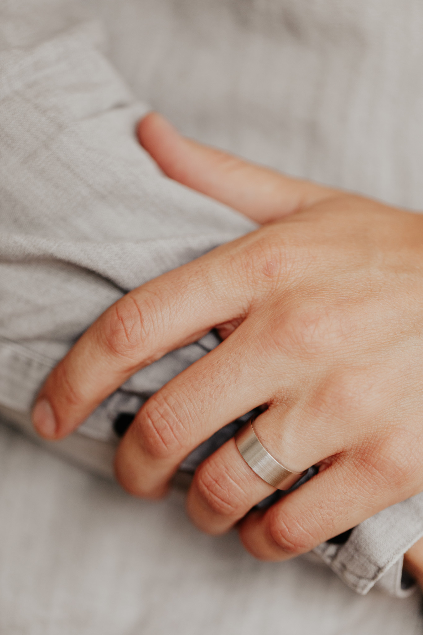 The Ultimate Guide to Men’s Wedding Band Styles | Sarah O.