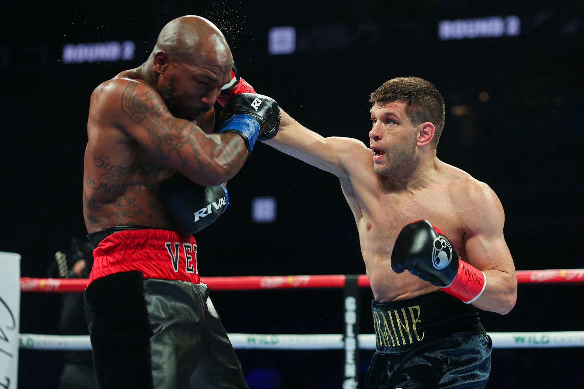 Sergiy Derevyanchenko shuts out Vaughn Alexander over ten rounds on ...