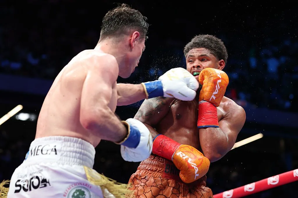 Keyshawn Davis didn't like Shakur Stevenson's risk-taking against ...