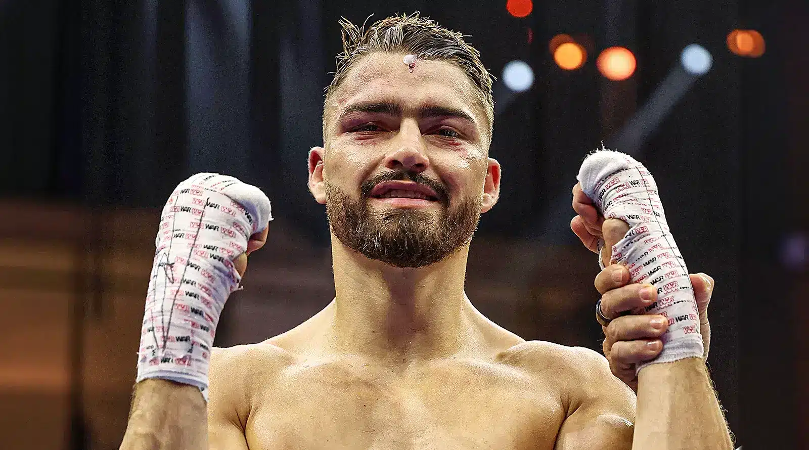 Oscar Duarte Earns Bruising 7th-Round TKO Win Against Miguel Madueno In ...