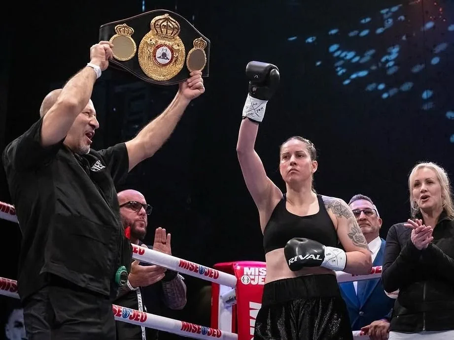 Mary Spencer-Mikaela Mayer For WBA Junior Middleweight Title Set For ...
