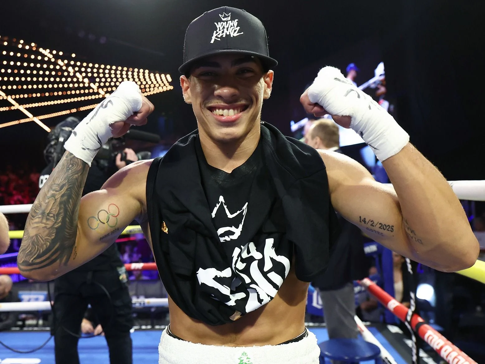 Xander Zayas-Jorge Garcia Undercard: DeJesus Scores 2nd-Round TKO ...