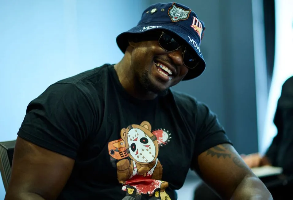 Underdog Dillian Whyte draws inspiration from Carl Thompson's famous ...