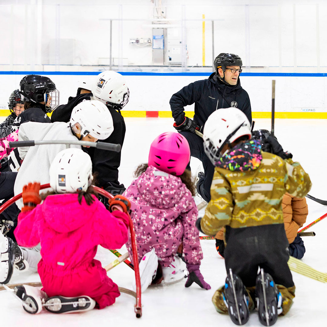 Kaikki mukaan - näin jääkiekko liikuttaa lapsia ympäri Suomen - Pirkka ...