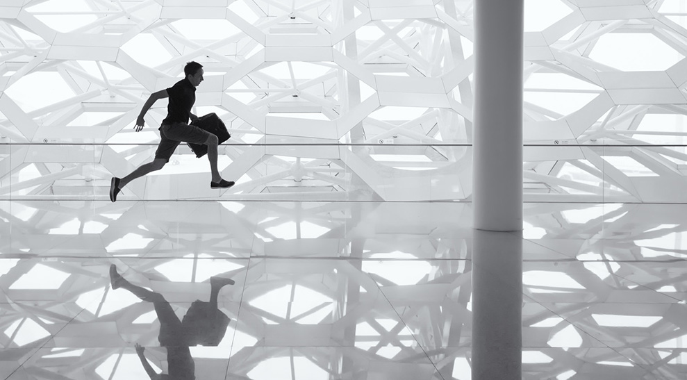 Fast Walkers Live 15 Years Longer Than Dawdlers, Reveals Research ...