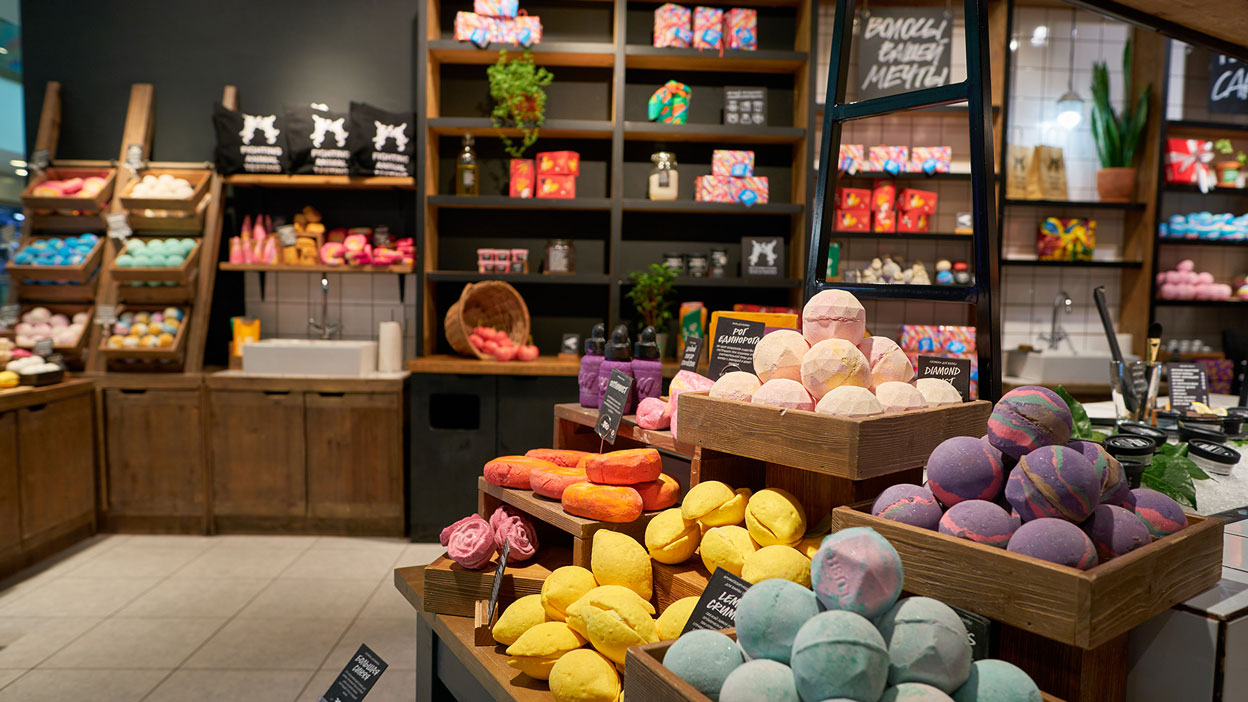 You Can Now Get Paid To Recycle At Your Favourite Stores | TOTUM