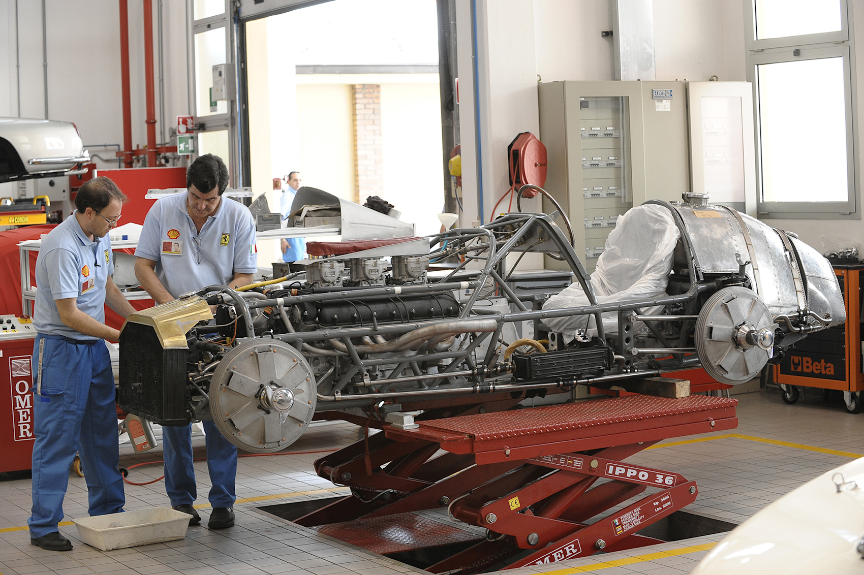 Ferrari’s Chassis Evolution: From Steel to Carbon Fiber I...