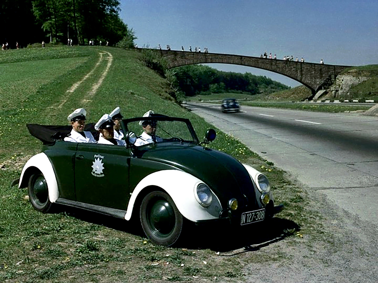 Iconic German Police Cars: From Isetta to Porsche 911 | R...