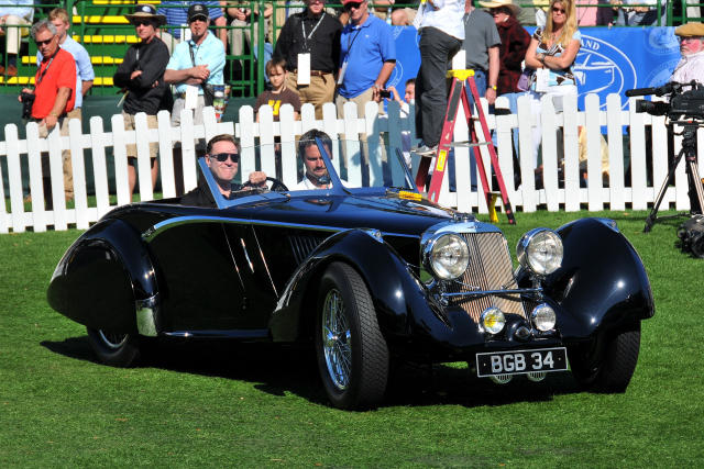 Roarington Metaland: Squire Corsica Roadster