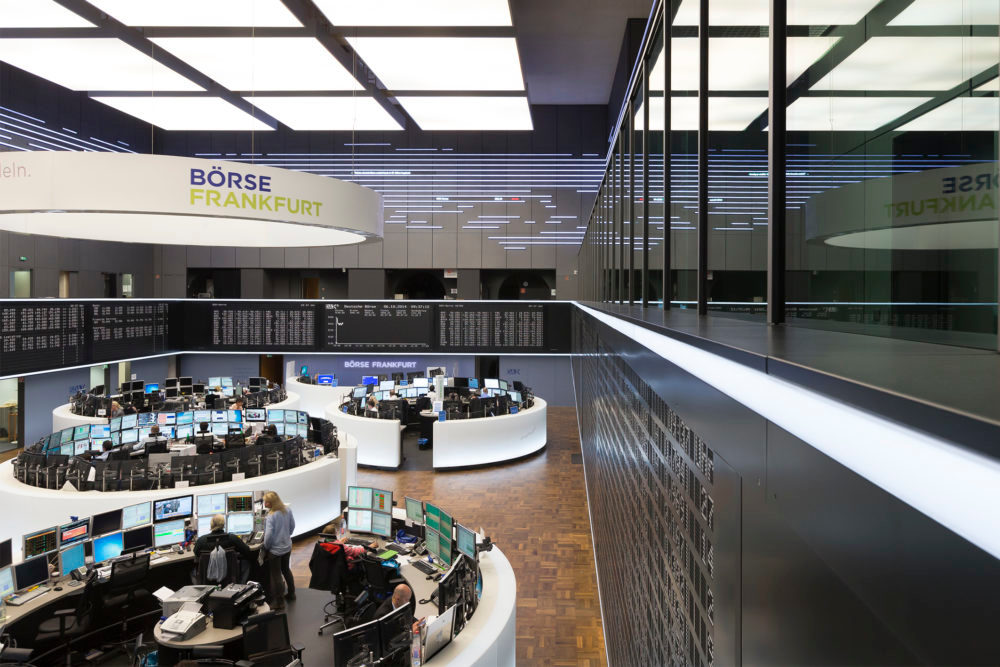 Deutsche Boerse launches bid for SimCorp; To merge Qontigo and ISS