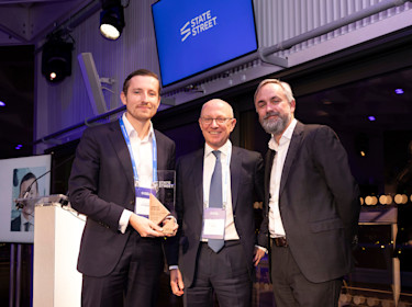 ETF Stream’s Eckett named ETF journalist of the year at State Street awards