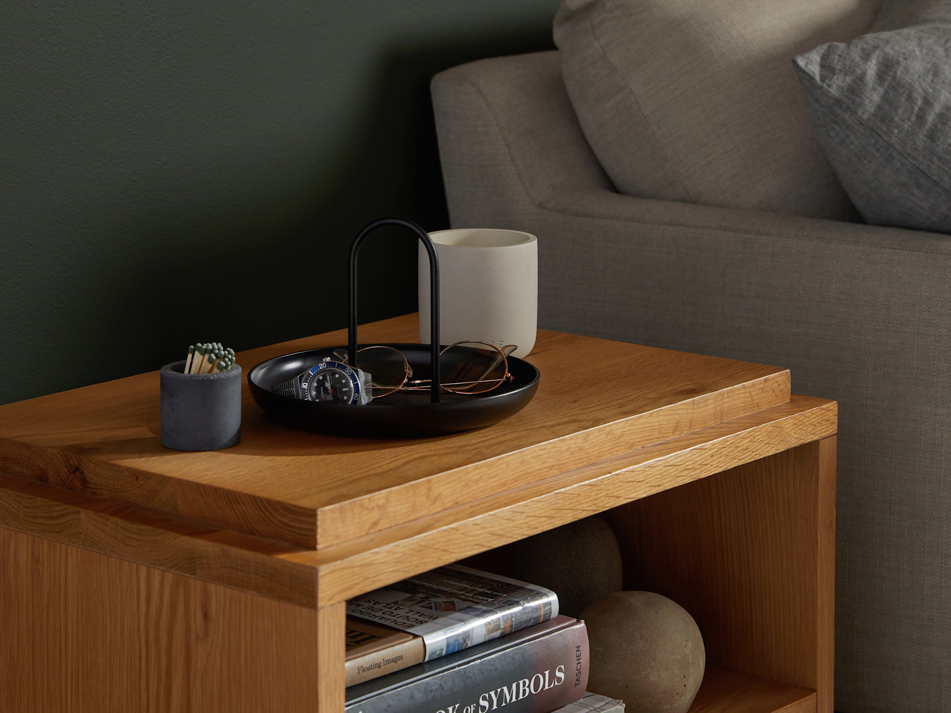 Concrete Match Striker | Parachute