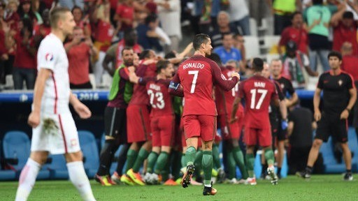 Euro 2016 highlights and match report: Poland 1-1 Portugal (3-5 on pens ...