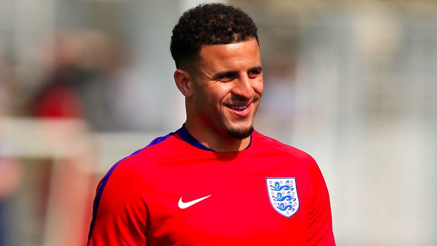 Walker aiming to secure right-back spot | ITV Football