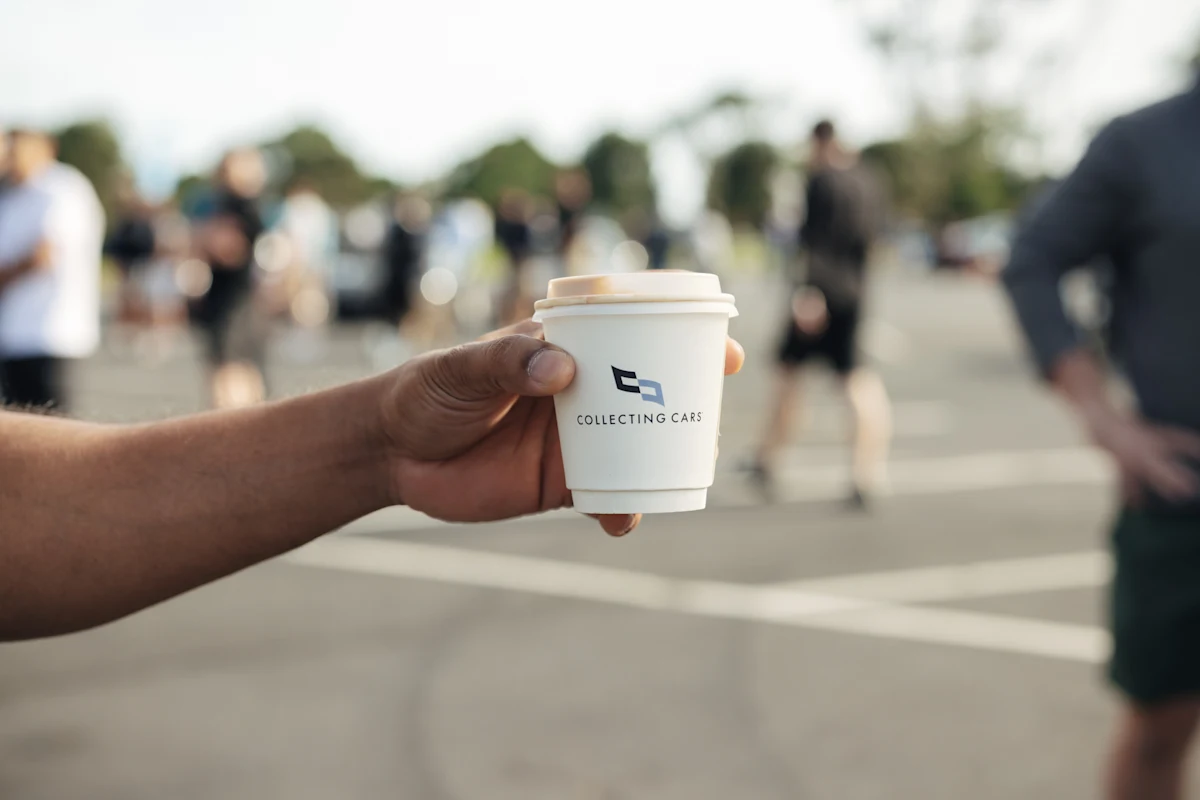 More Than 800 Cars Attend First New Zealand Coffee Run