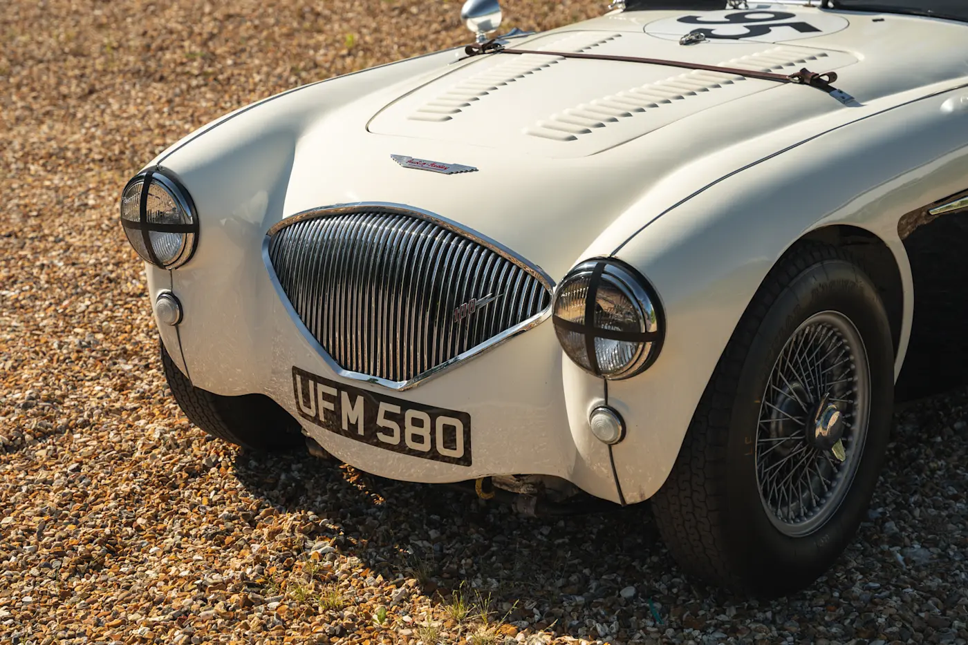 Video: The Austin Healey 100m