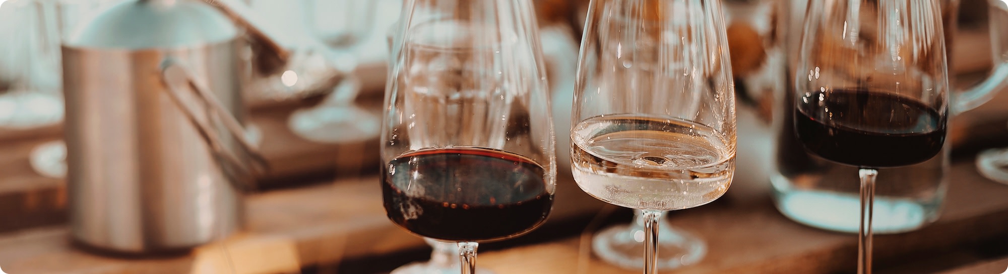 What is Dry Wine? Explanation, Examples, Types | WSJ Wine