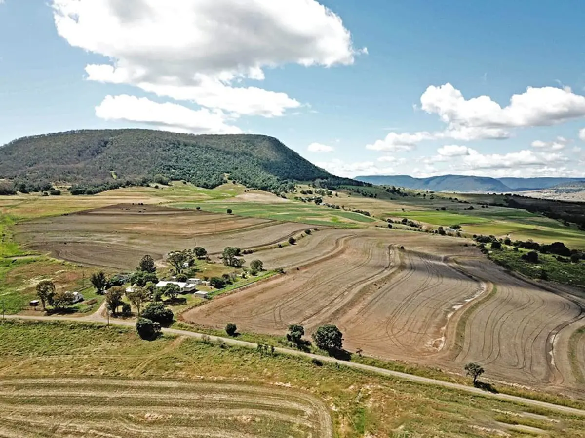 Dead Horse Lane – Ghost Gate Road Podcast | Whooshkaa Studios