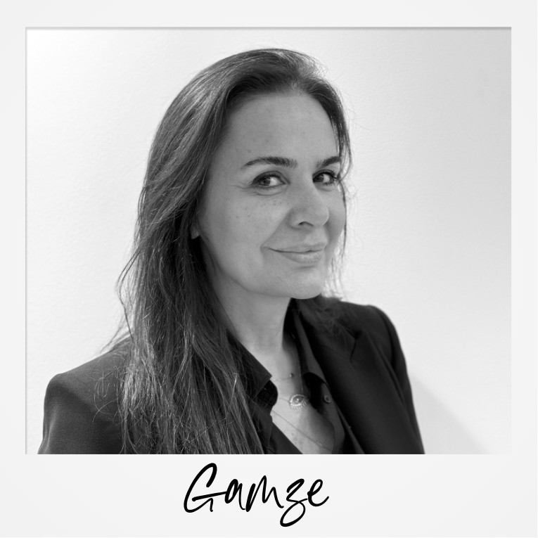 Bloomingdale's Stylists | Free Styling Services Online & In-Store