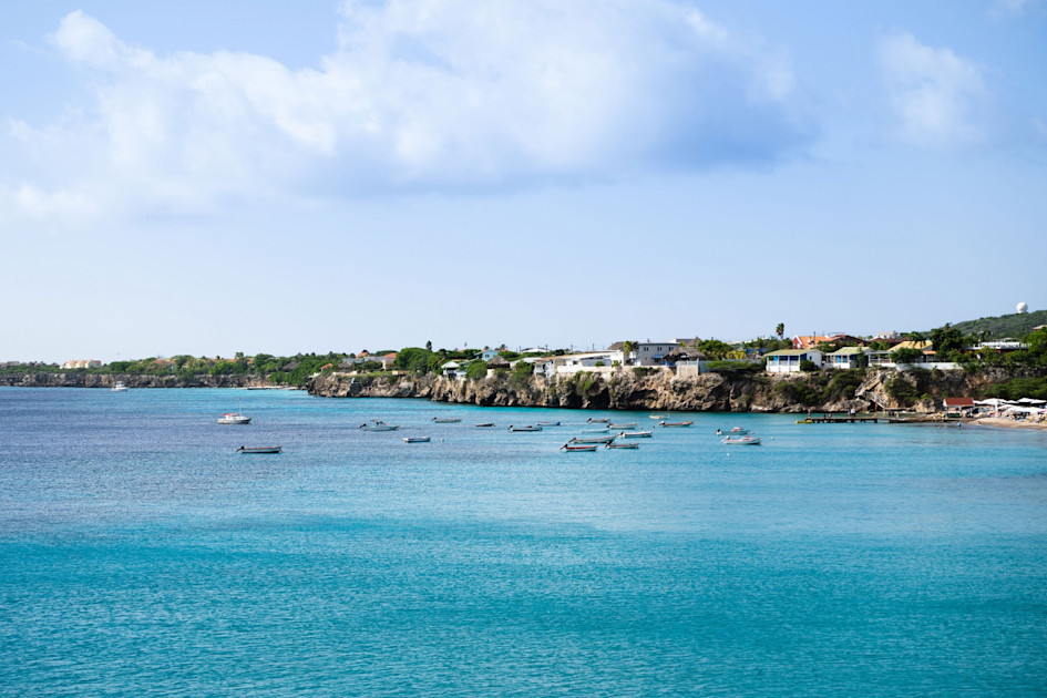 Explore 5 Impresionantes Playas Y Bahías En El Lado Oeste De Curaçao En ...