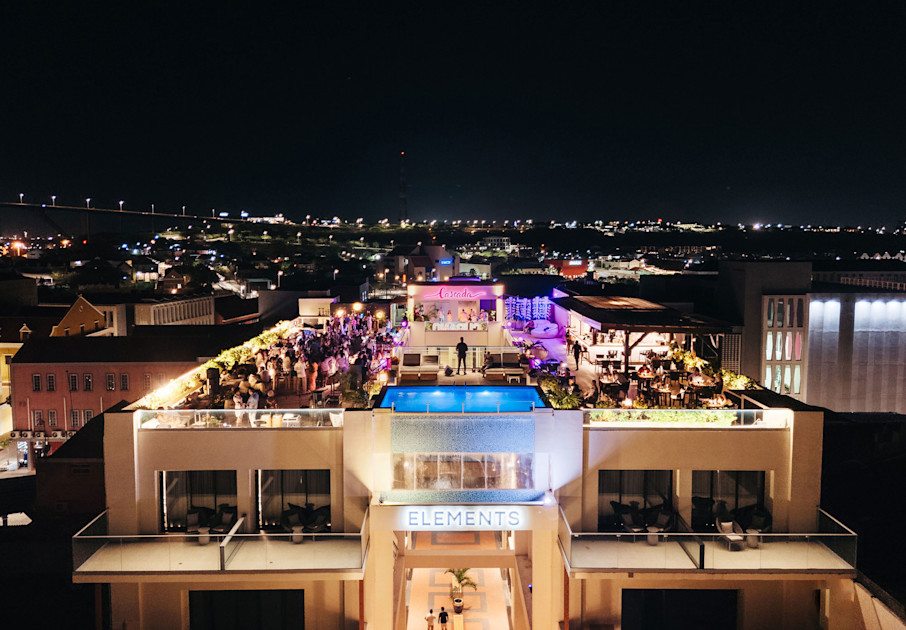 Cascada Rooftop Bar + Kitchen | Curacao, la Escapada al Caribe