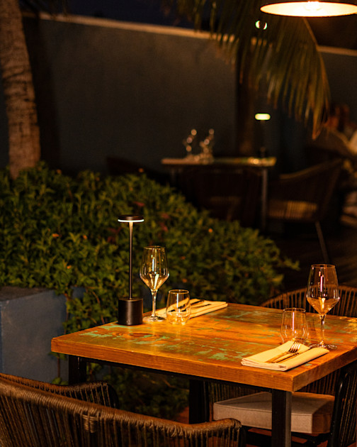 Fènsi | Curacao, de Caribische Zonvakantie