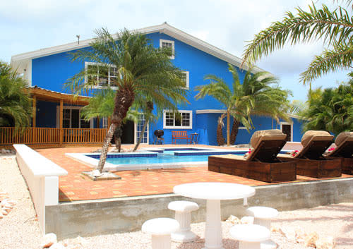 Casa Tropical | Curacao, the Caribbean Getaway