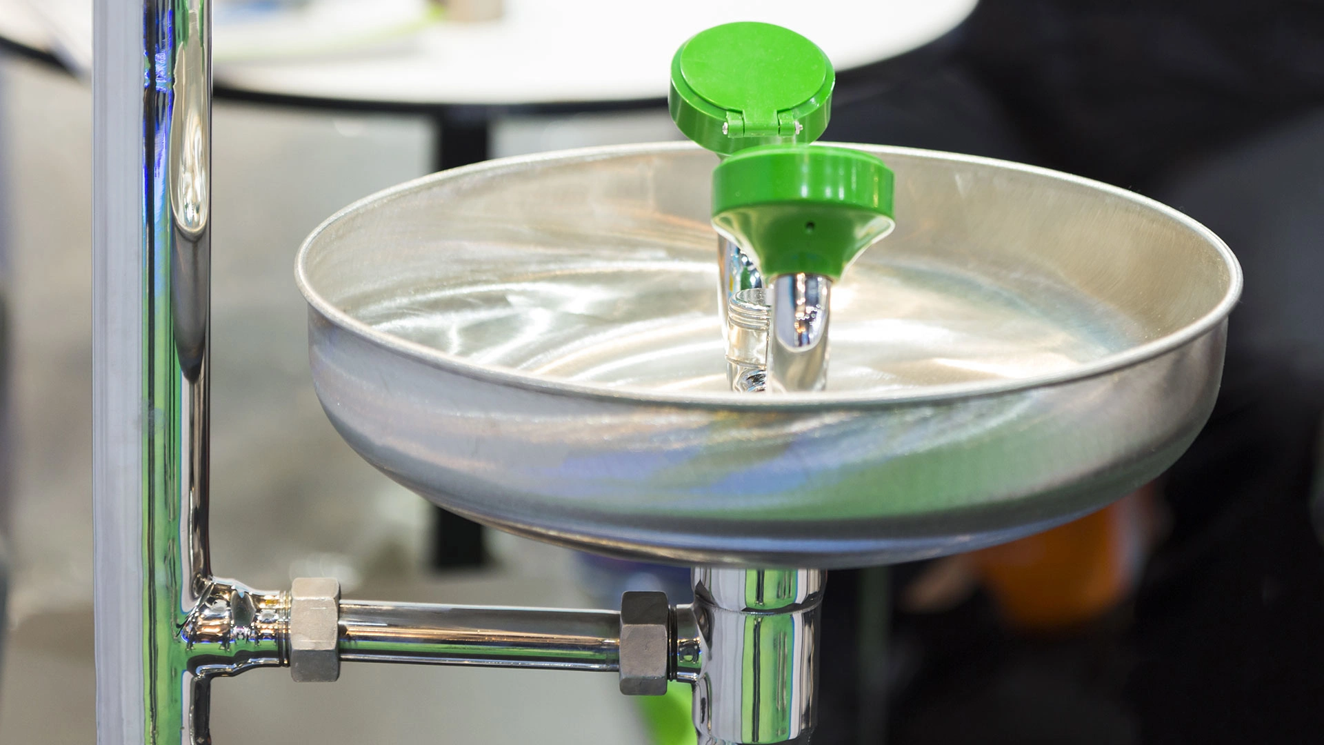 Flow regulators