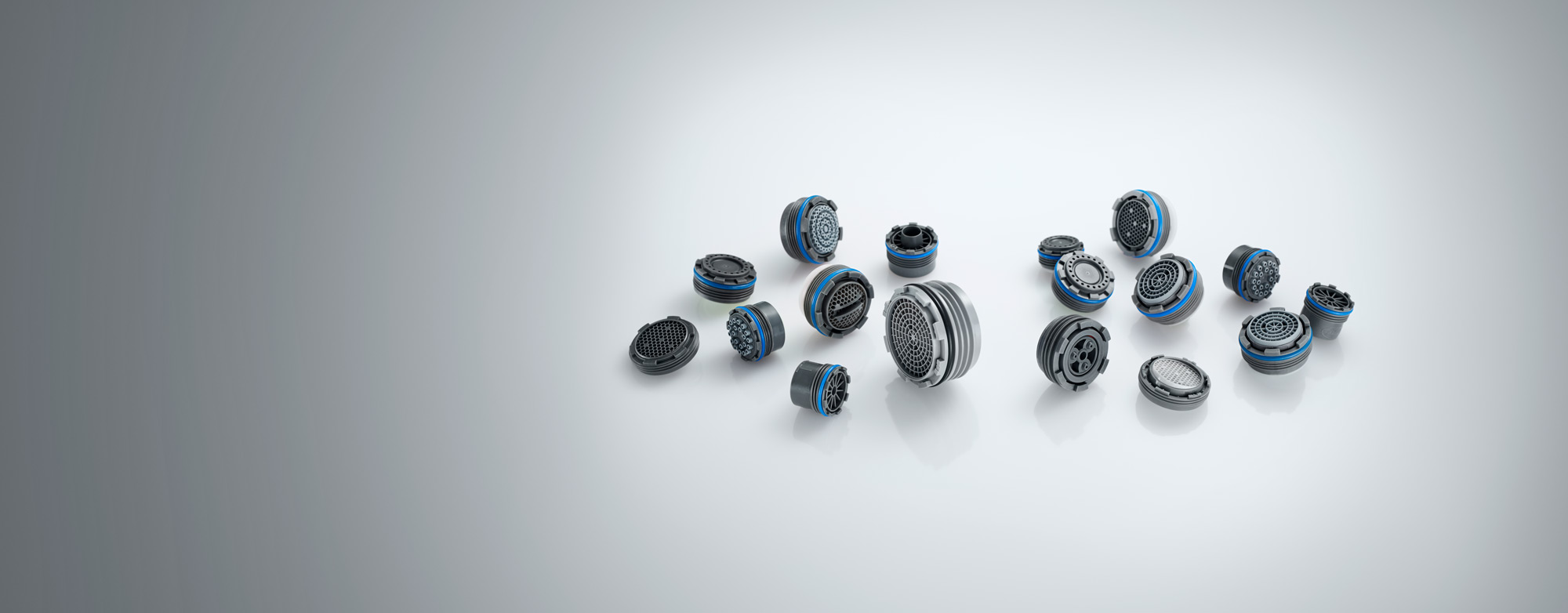 Aerators with integrated thread