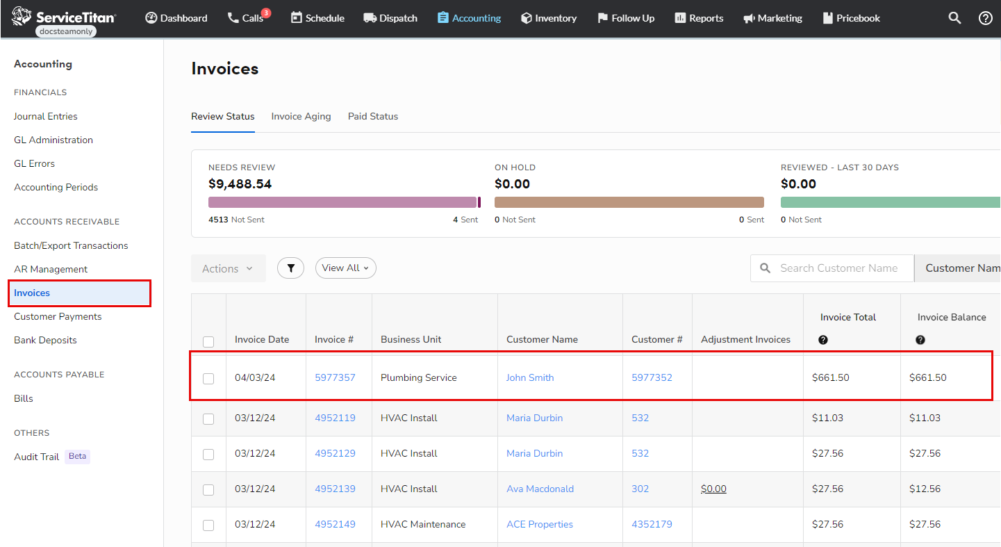 Screenshot of the Invoices module