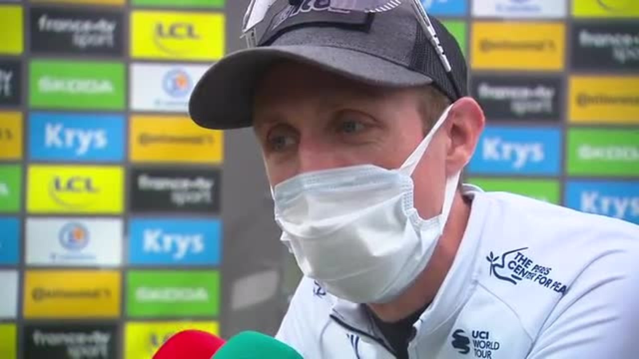 Dan Martin: 'Everyone's racing like there's no tomorrow' | ITV Cycling