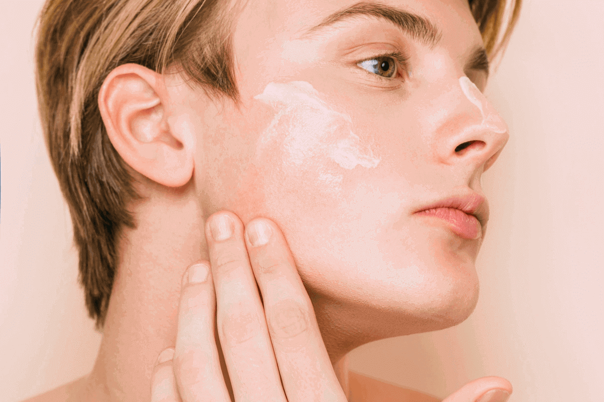Dermatologist extraction of acne—what to know and expect | Curology