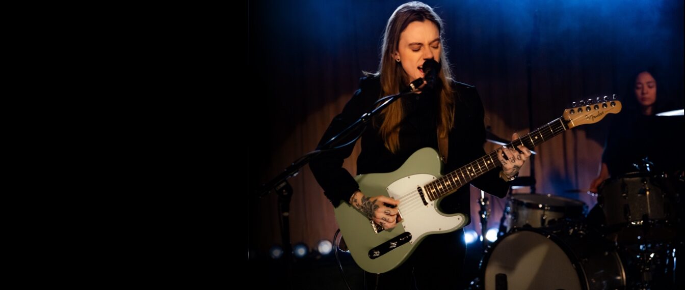 Player II Series | Guitars & Basses | Fender