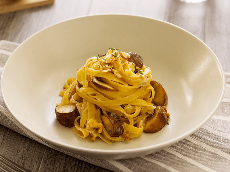 Tagliatelle s gljivama, orasima i timijanom | Barilla