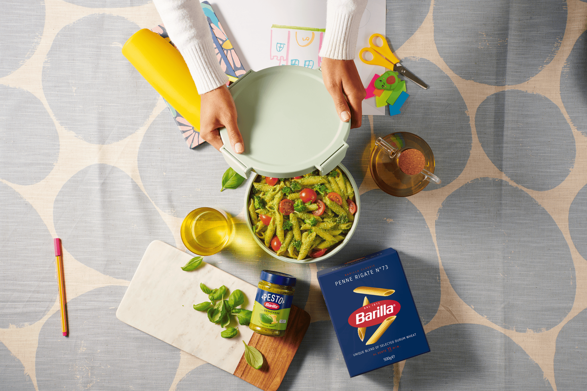ΠΑΙΧΝΙΔΙΑΡΙΚΕΣ PENNE RIGATE ΜΕ ΜΠΡΟΚΟΛΟ ΚΑΙ PESTO ALLA GENOVESE | Barilla