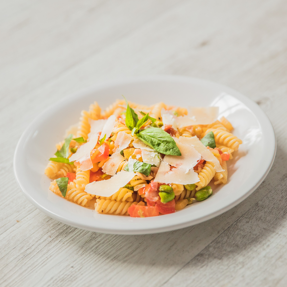 Svedri s fižolom, slanino in parmezanom | Barilla