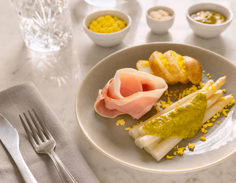 ΣΠΑΡΑΓΓΙΑ ΜΕ ΖΑΜΠΟΝ, ΠΑΤΑΤΕΣ & PESTO GENOVESE | Barilla