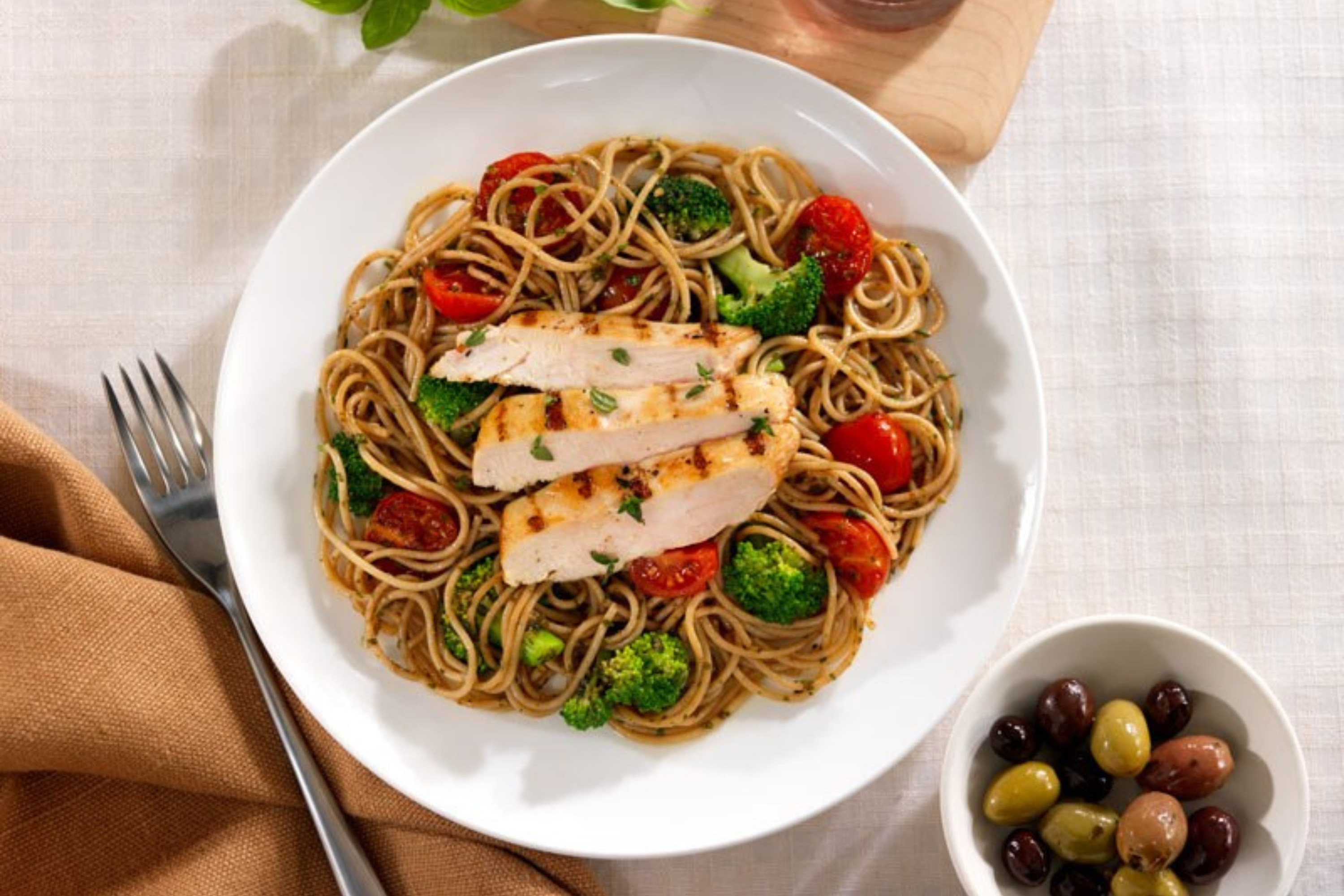 SPAGHETTI ΟΛΙΚΗΣ ΑΛΕΣΕΩΣ ΜΕ ΝΤΟΜΑΤΙΝΙΑ, PESTO GENOVESE ΚΑΙ ...