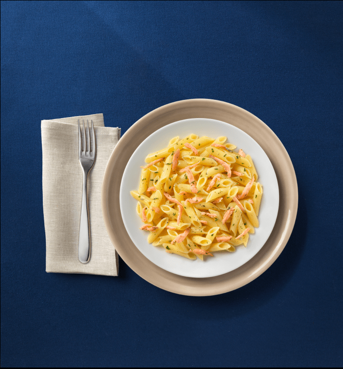 PENNE ΜΕ ΚΑΠΝΙΣΤΟ ΣΟΛΟΜΟ ΚΑΙ ΜΥΡΩΔΙΚΑ | Barilla | Barilla