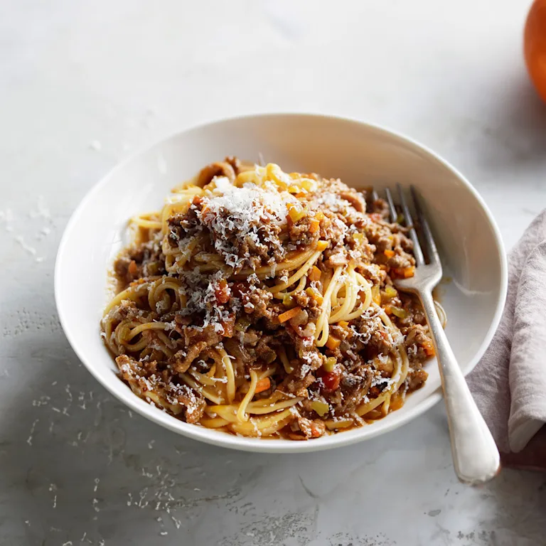 A Quick and Easy Spaghetti Bolognese Recipe - Campbell’s Australia