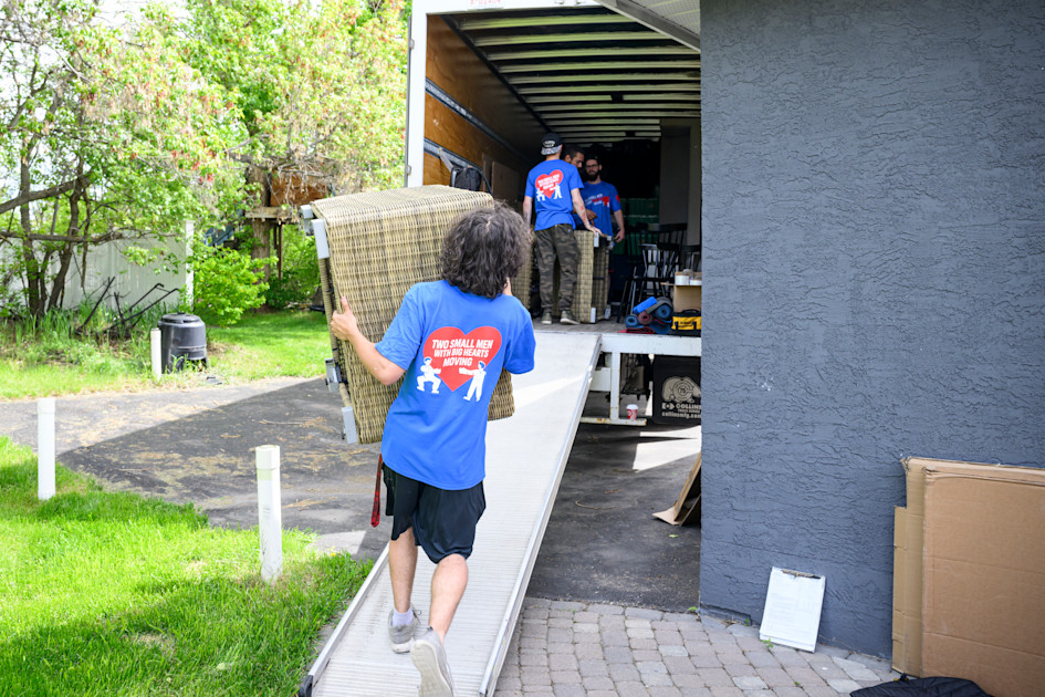 Office Moving Company | Office Movers | Two Small Men with Big Hearts