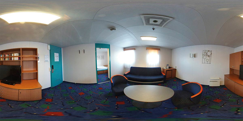 Commodore de Luxe-hytter | Klaipeda till Karlshamn | DFDS
