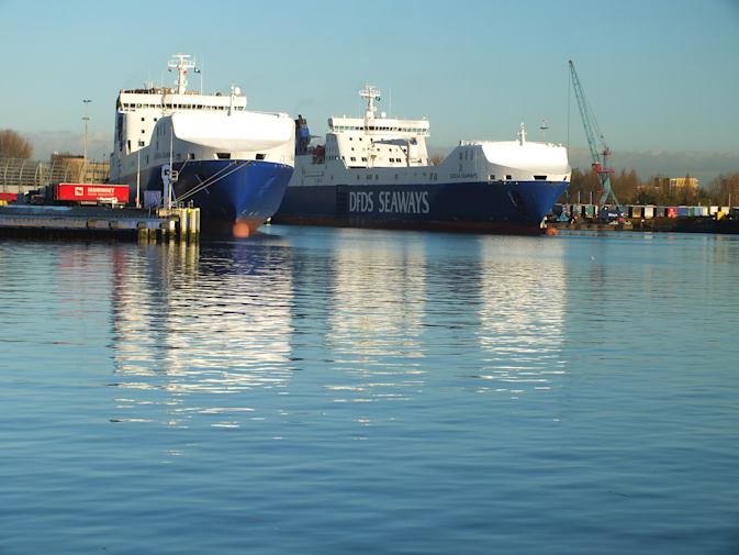 Rotterdam - Immingham | Routes & Schedules - DFDS