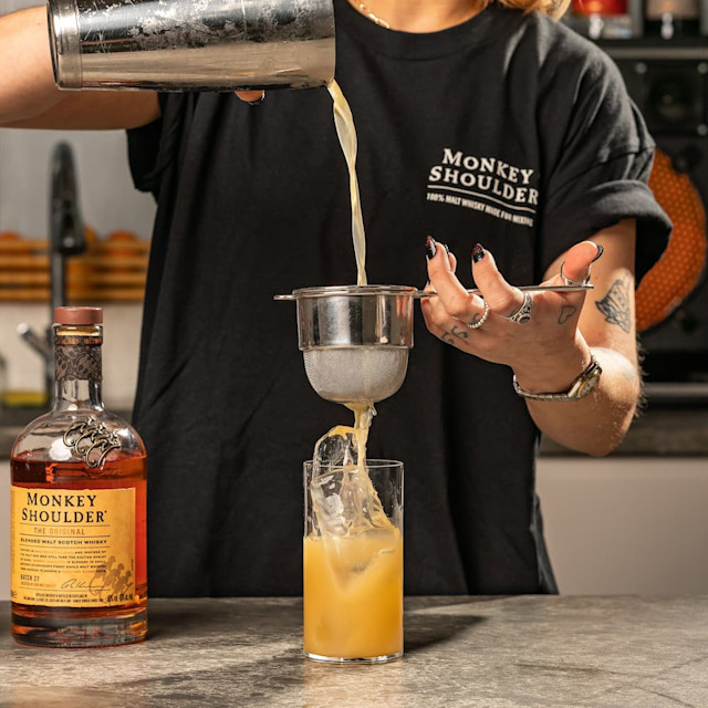 Scotch Whisky Apple Juice Cocktail Recipe | Monkey Shoulder