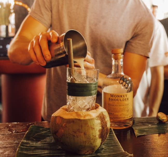 Galan-Gang-Gang Cocktail | Coconut & Lime | Monkey Shoulder | Monkey ...