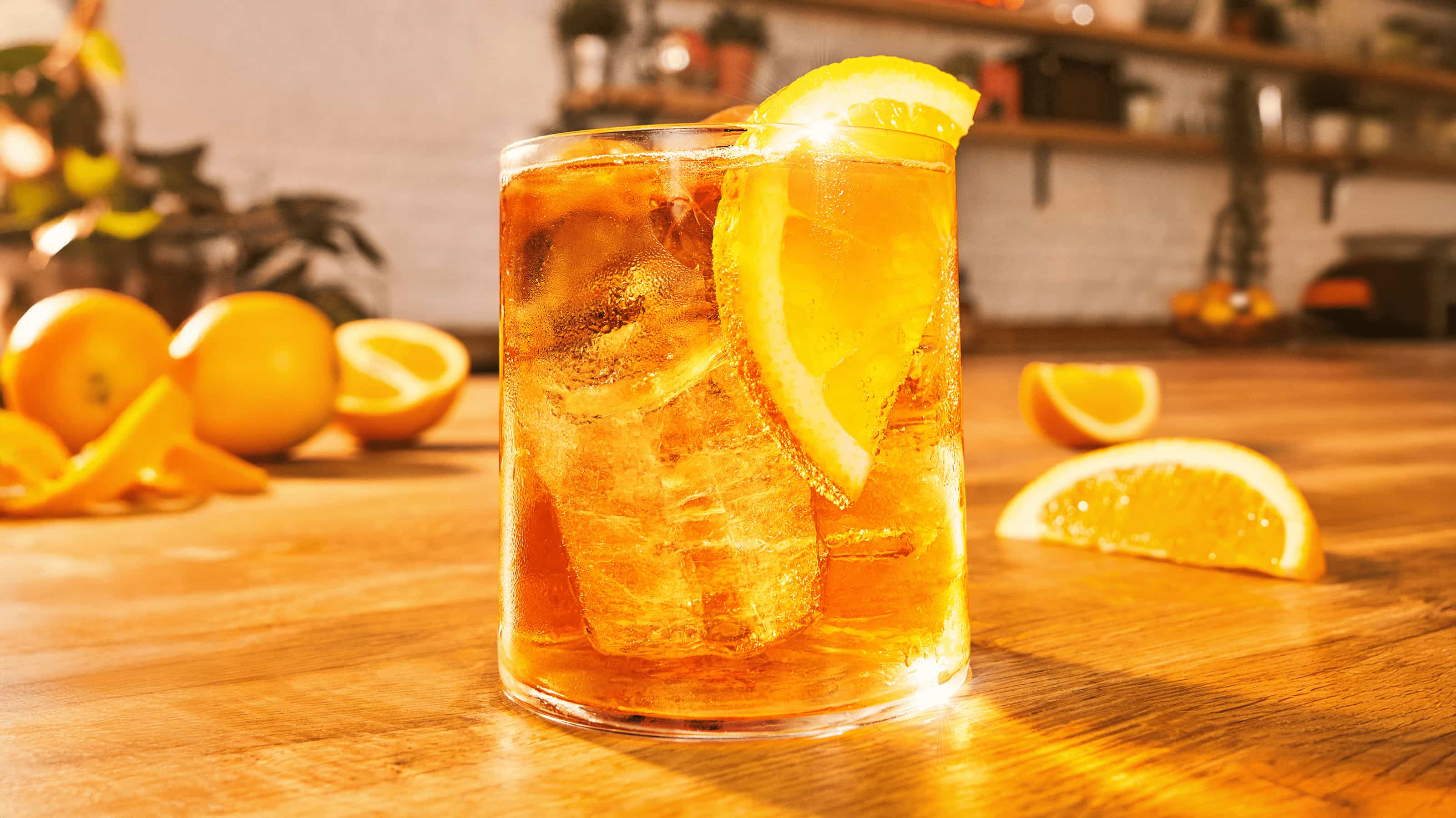 Monkey Splash Scotch Whisky Soda Cocktail | Monkey Shoulder | Monkey ...