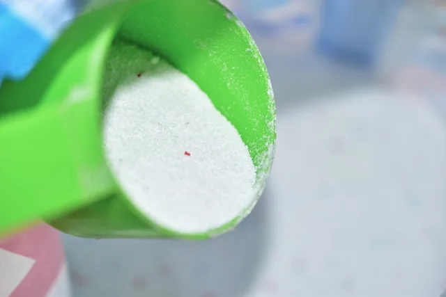 What Is Color Safe Bleach and How To Use It | Clorox™