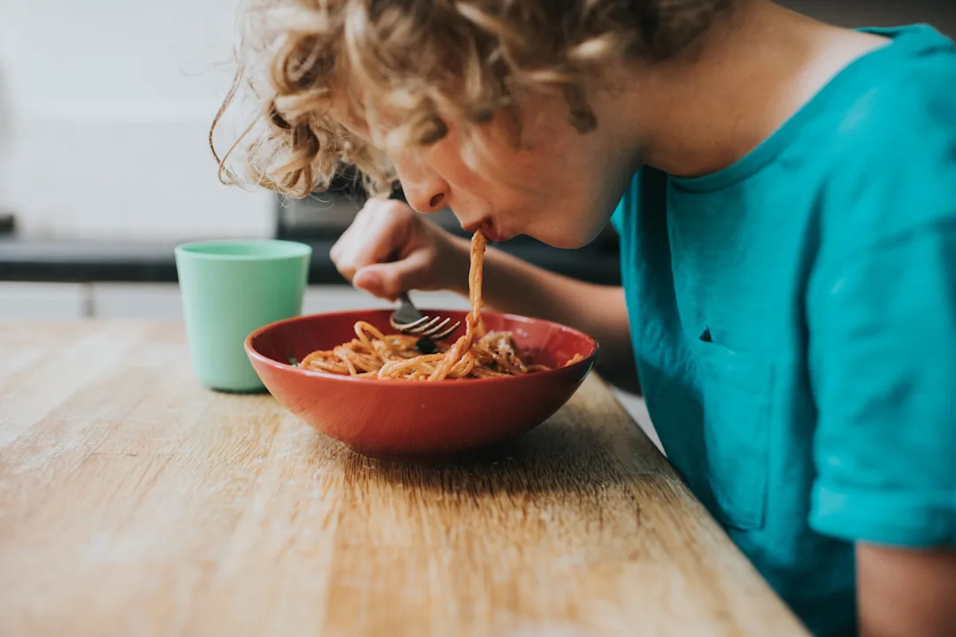 How to Get Tomato Sauce Out of Clothes | Clorox™