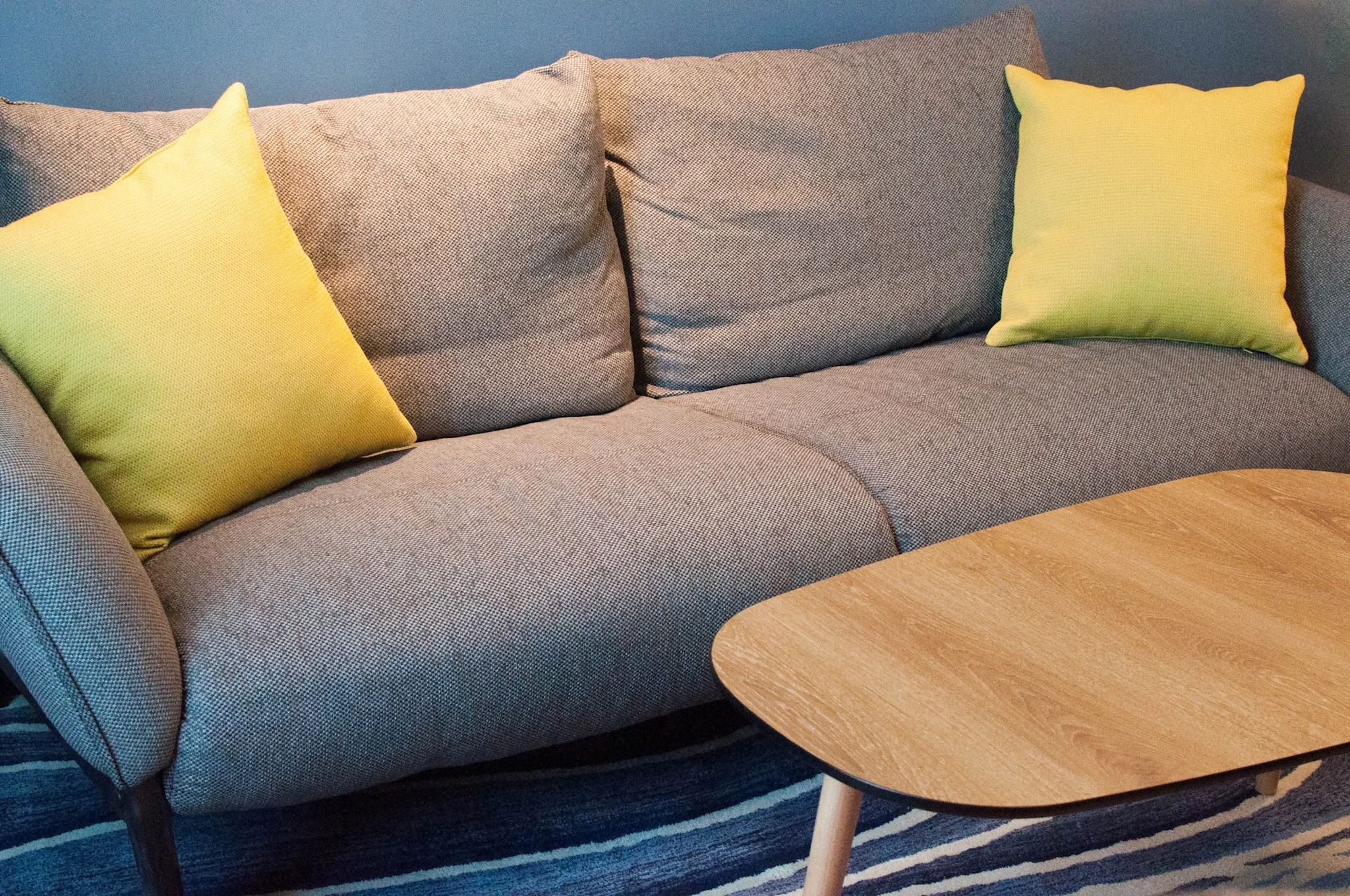 How to Remove Mold from Fabric Furniture: Upholstery & Cloth | Clorox®