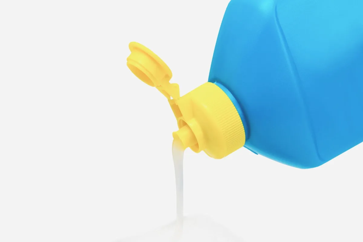 How to Clean a Toilet Tank | Clorox™